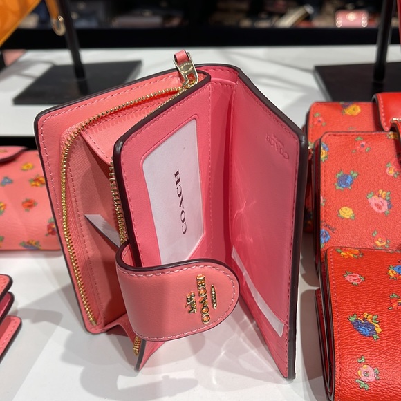 Coach | Bags | Coach Medium Corner Zip Wallet With Mini Vintage Rose ...